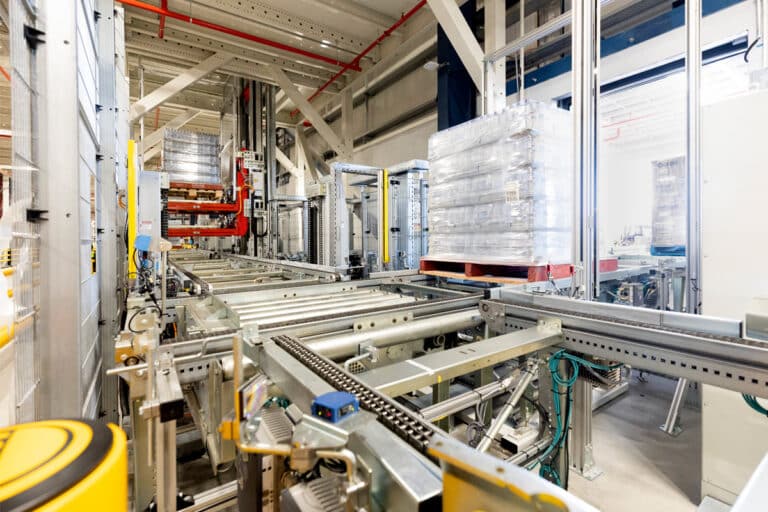 Coles opens its first Automated Distribution Centre