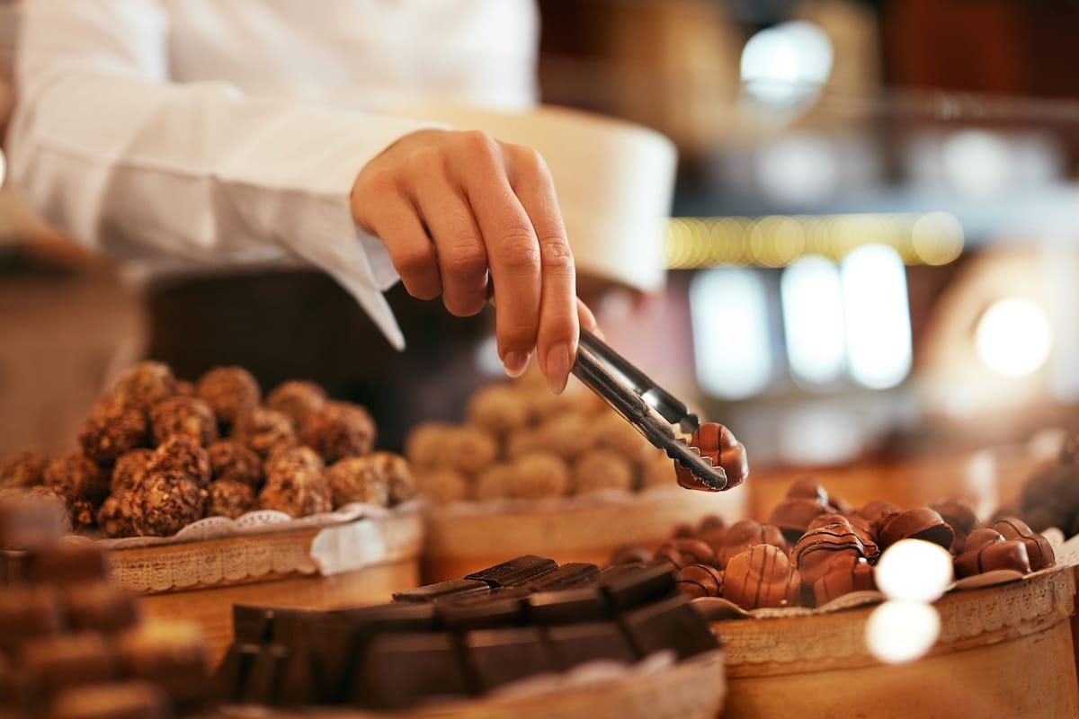 Australians prefer simple chocolate discounts to complex offers - Food ...